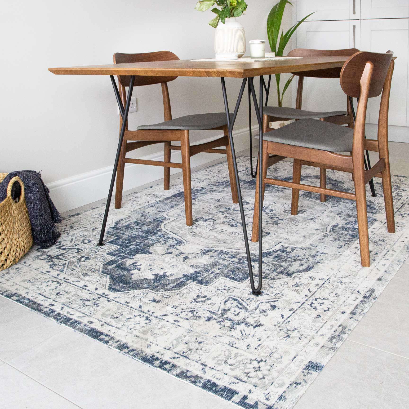 Blue Traditional Distressed Flat Low Pile Room Rug | Living Room Rugs ...
