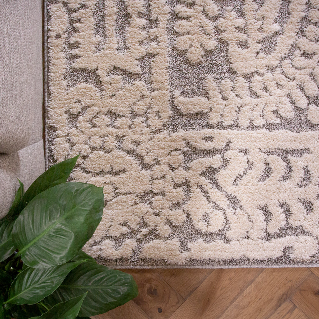 Grey White Damask Runner Scandi Rug - Ashbee | Runner Rugs | Kukoon ...