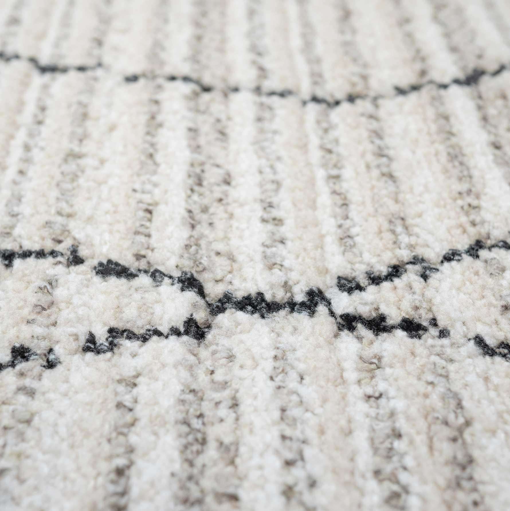 Cosy Soft Abstract Lined Beige Moroccan Berber Bedroom Rug | Runner ...