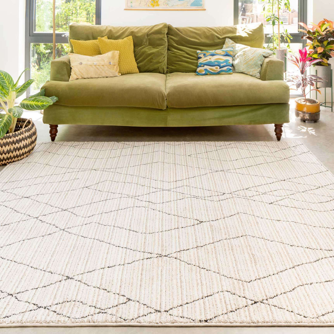 Cosy Soft Abstract Lined Beige Moroccan Berber Bedroom Rug | Runner ...