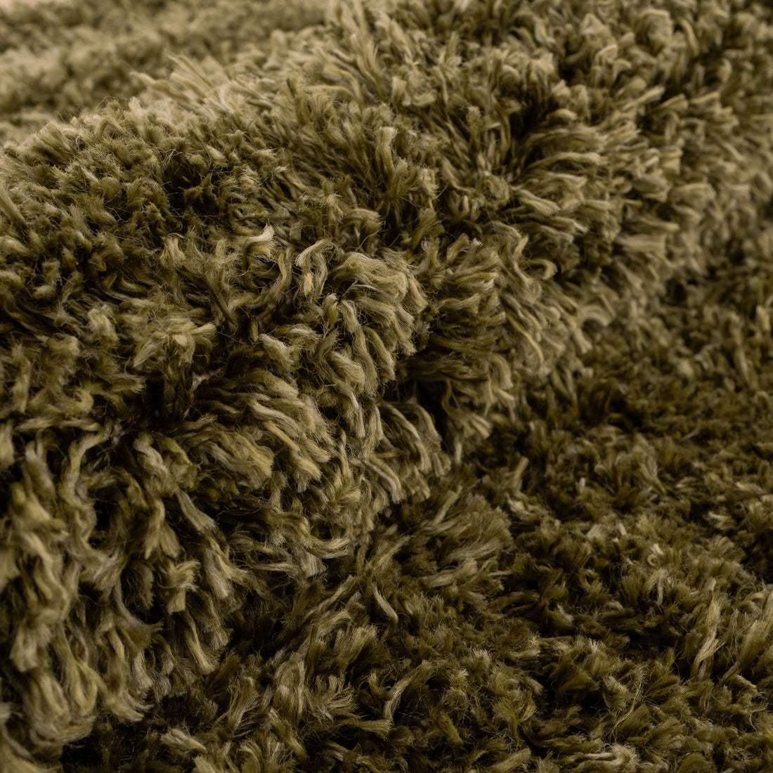 Soft Everyday Olive Green Shaggy Rug | Living Room Rugs | Kukoon Rugs ...