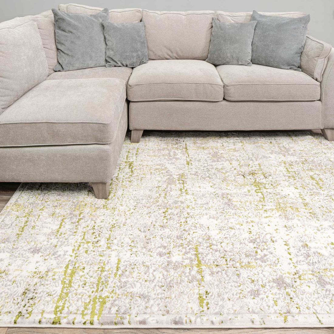 Modern Green Abstract Distressed Rugs | Living Room Rugs | Kukoon Rugs ...